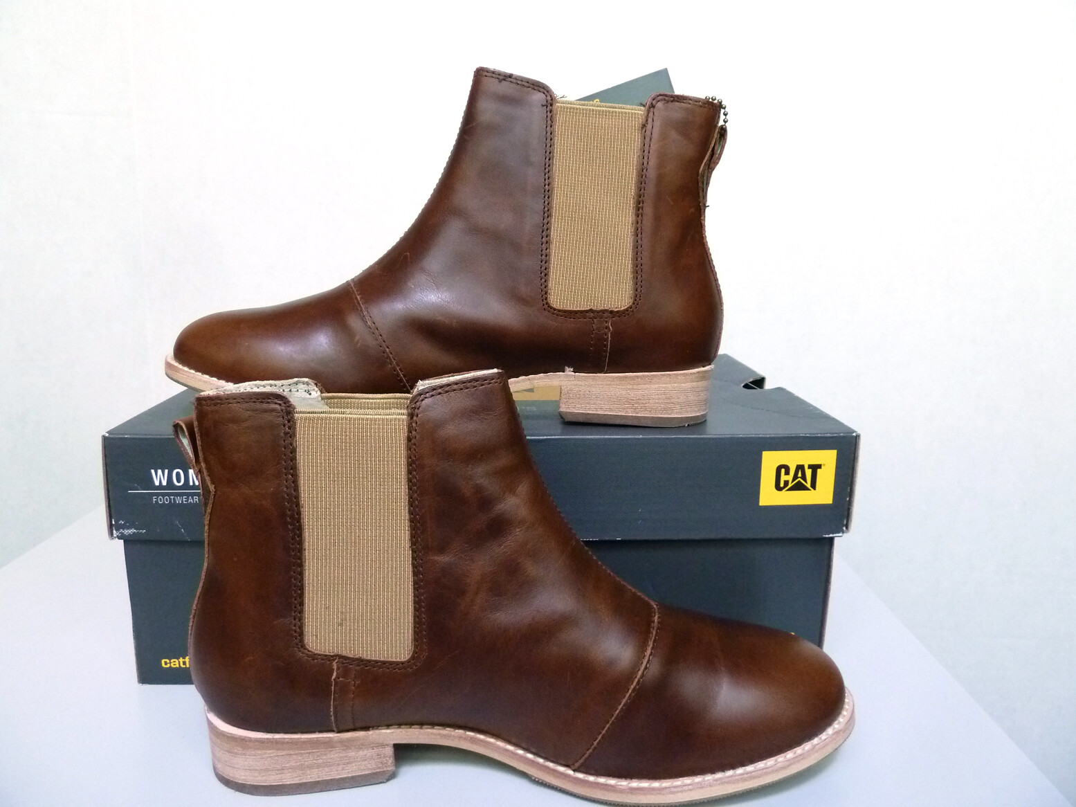 New Women`s Caterpillar Matilda Chelsea Boots P309870 | eBay