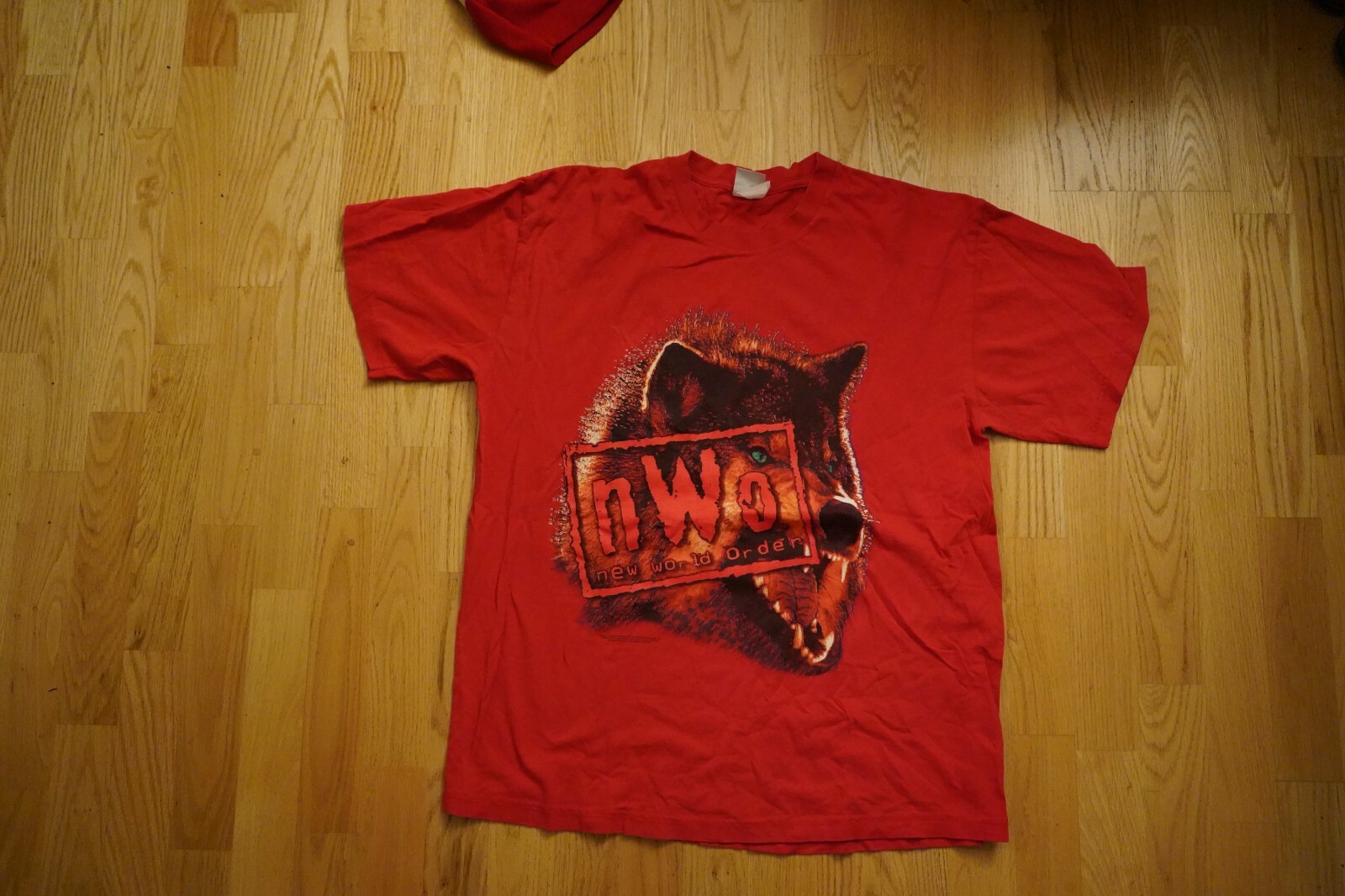 SUPER RARE VINTAGE WCW NWO WOLFPAC T-SHIRT RED WOLF L… - Gem