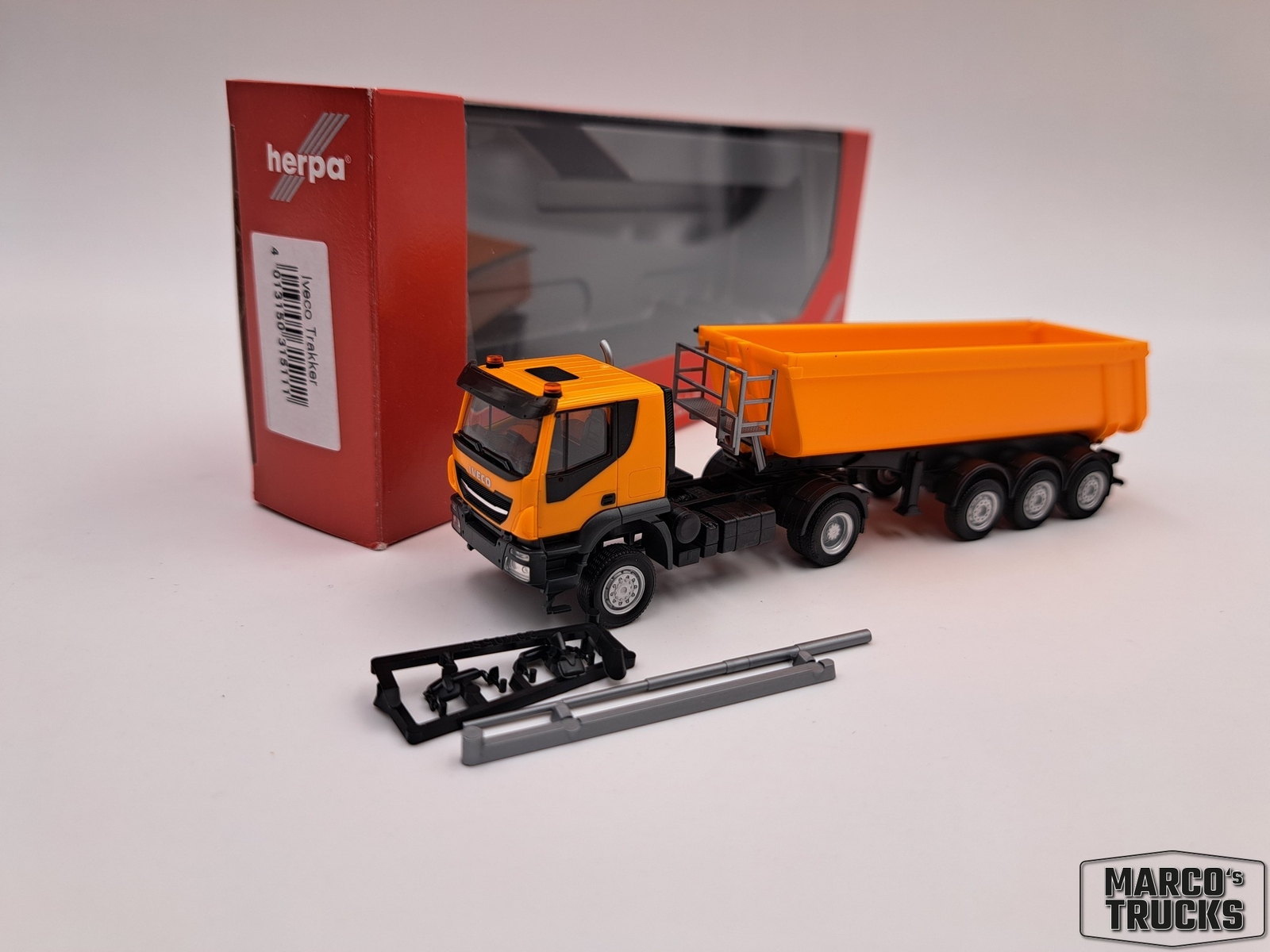 Herpa Iveco Trakker kommunalorange No. 315111 1/87 /HN2024 for sale ...