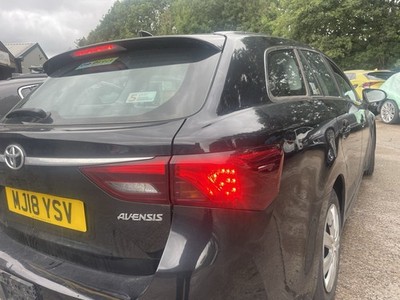 Toyota Avensis Rear Light Left 15-17 Estate LED Outer Passenger OEM ...