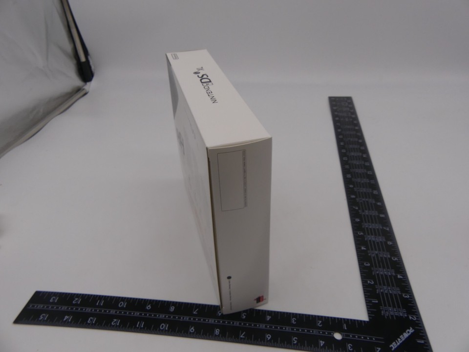 Store DISPLAY Black Nintendo DSi XL Box Only Gamestop Promo DS NO Game ...