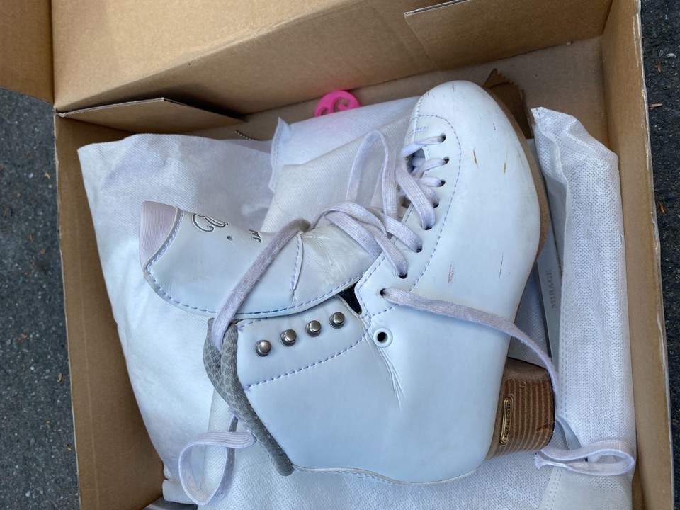 jackson elle figure skates | eBay