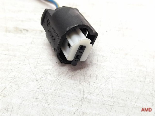 2008 BMW E60 2 Pin Connector Wirnig Sensor 1718555-1 for sale online | eBay