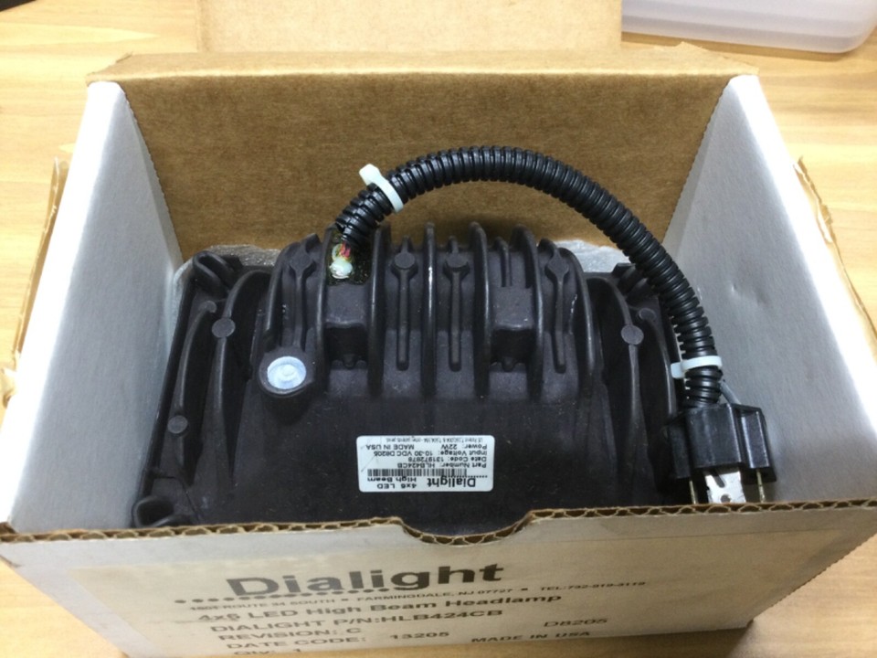 Dialight HLB424CB12 4X6 LED High Beam Headlight Gillig MCI Bus Motor ...