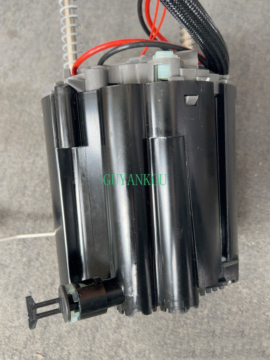 670035006 Left Fuel Pump Unit for Maserati Quattroporte Ghibli 2014 ...