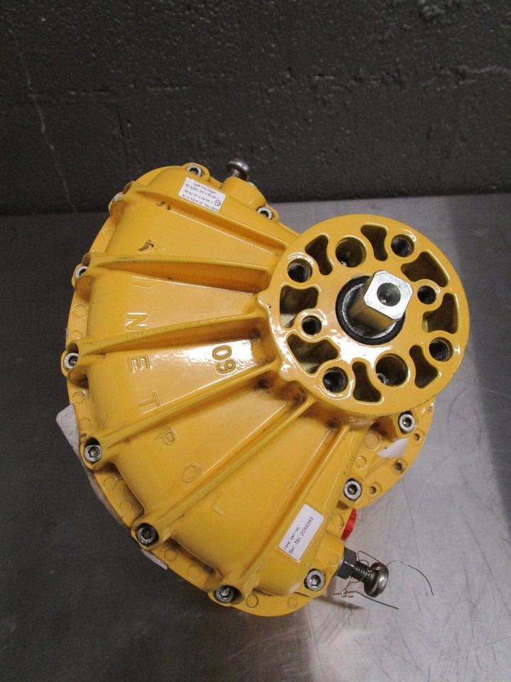 Kinetrol Model 9 Pneumatic Rotary Vane Actuator KV-4106-1P3 GU9 9NU 097 ...