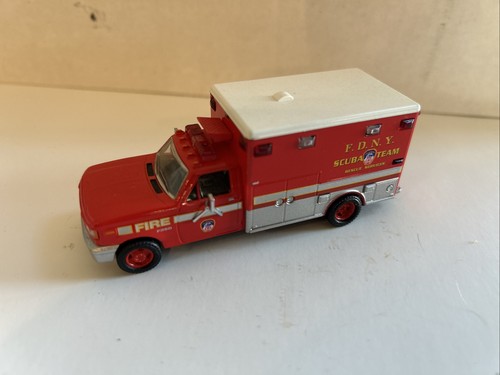 Code 3 Collectibles FDNY SCUBA Team (Ford F‑350 Ambulance, Item #12000 ...