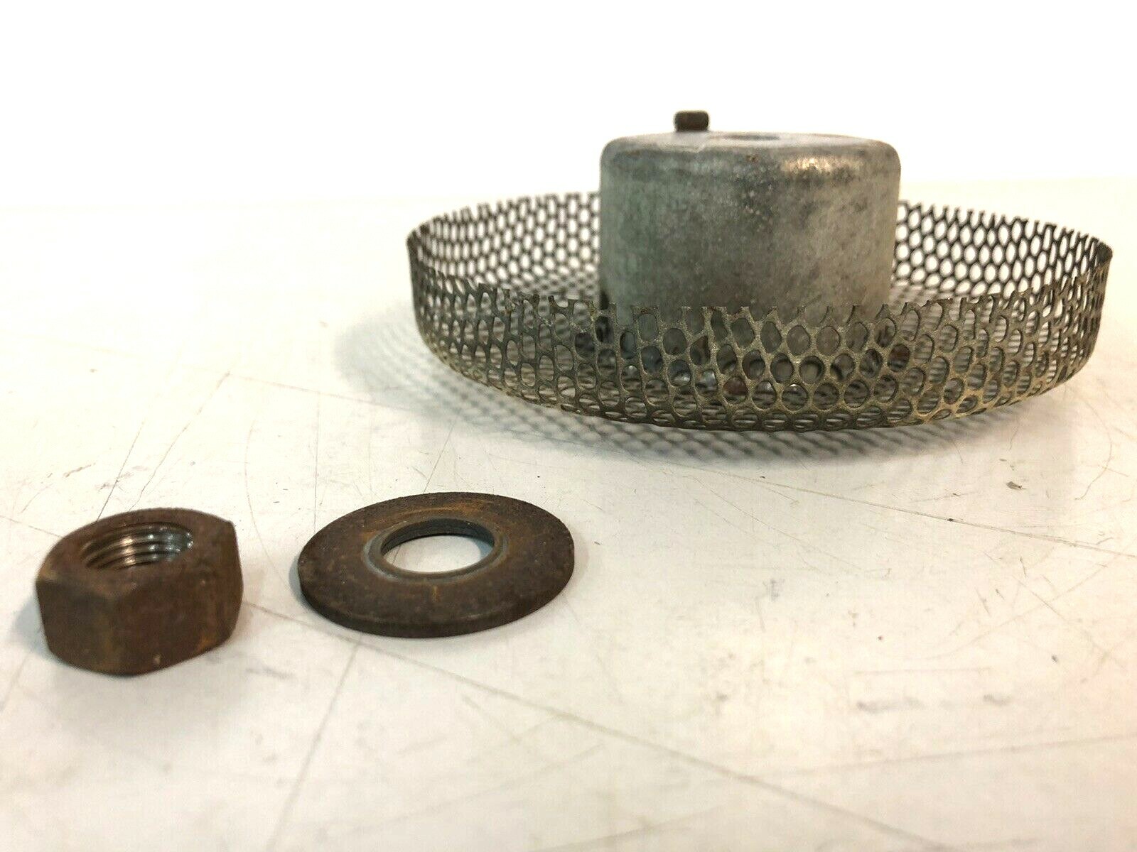 Starter Cup w/ Screen for a Tecumseh 8hp HM80 from Simplicity 870 Snow ...