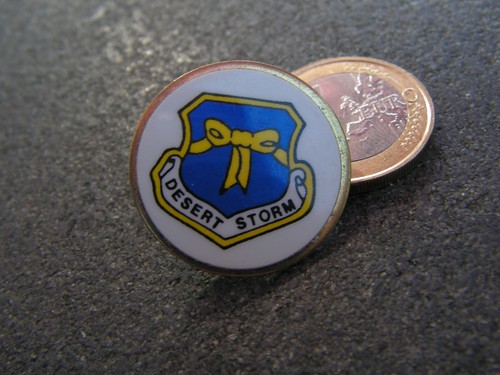 PINS us desert storm guerre du golf usa militaire ( c 64 ) | eBay