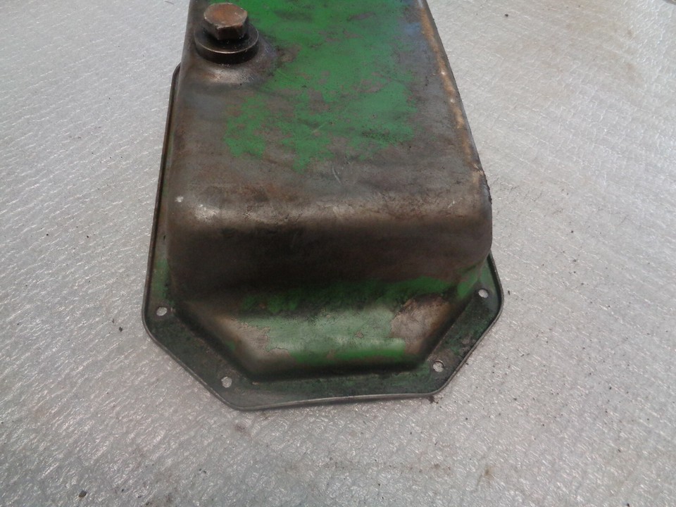 JOHN DEERE M-40- 420-430-440 CRAWLER / TRACTOR. ENGINE OIL PAN WITH ...