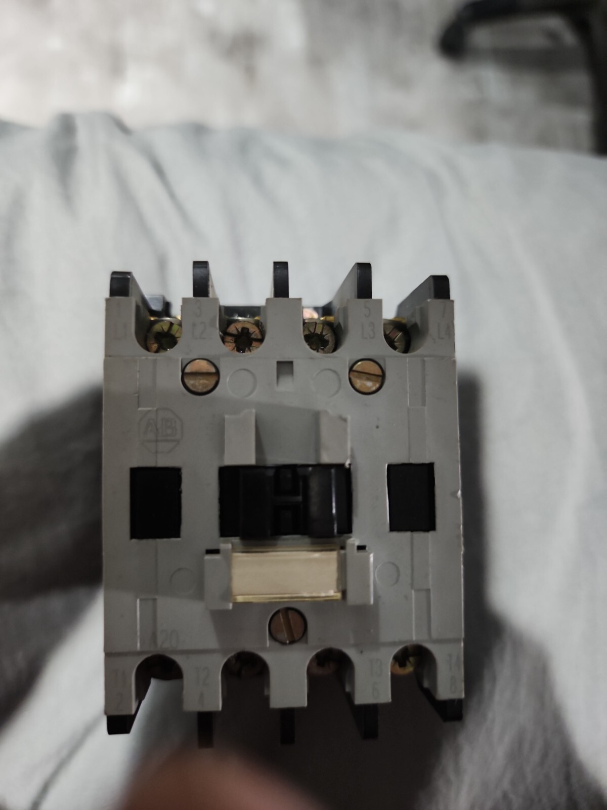 Allen-Bradley Contactor 100L-A20N*4 600V 30A 120V Coil 4P Used | eBay