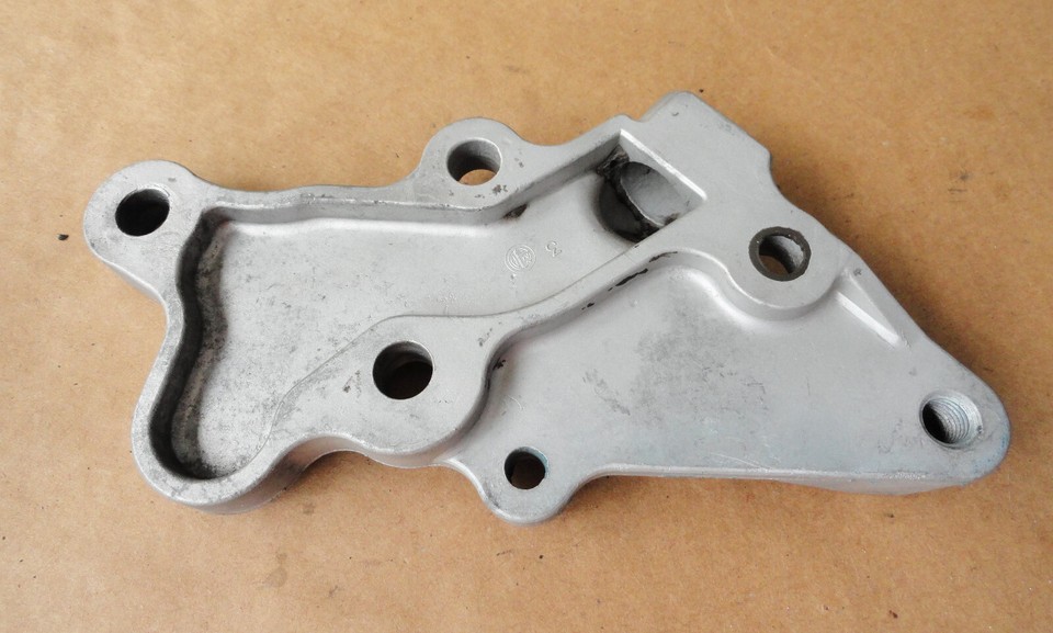 81 301 Turbo Trans Am Cylinder Head Smog Pump Bracket 05736 | eBay