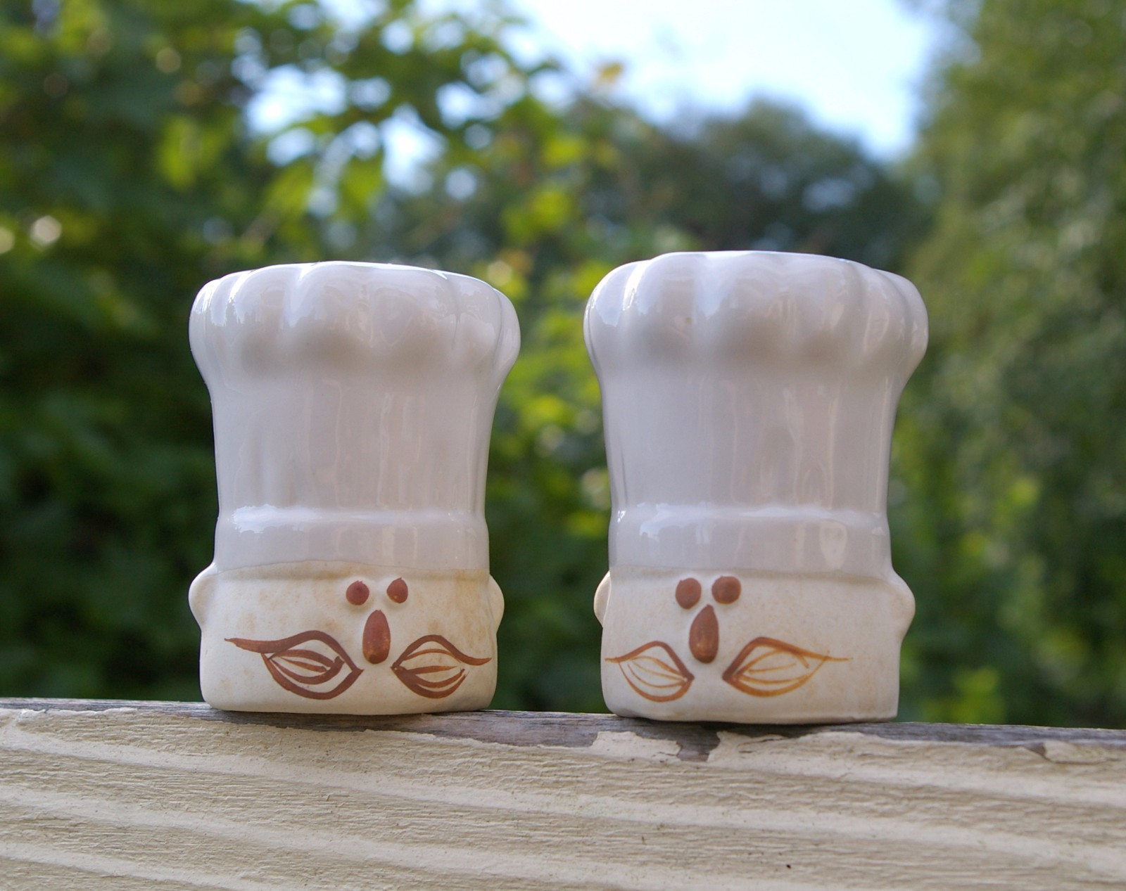Retro Mustache Chef Hat Salt & Pepper Shaker Set With Stoppers | eBay