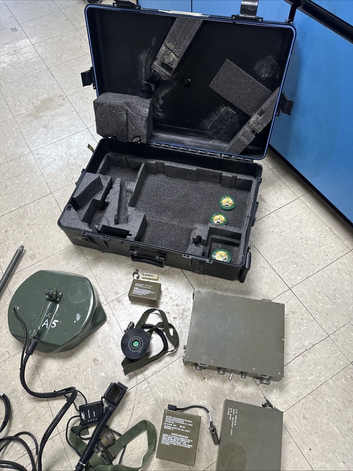 USGI Schiebel Mine Detector Kit Metal Detector Military | eBay