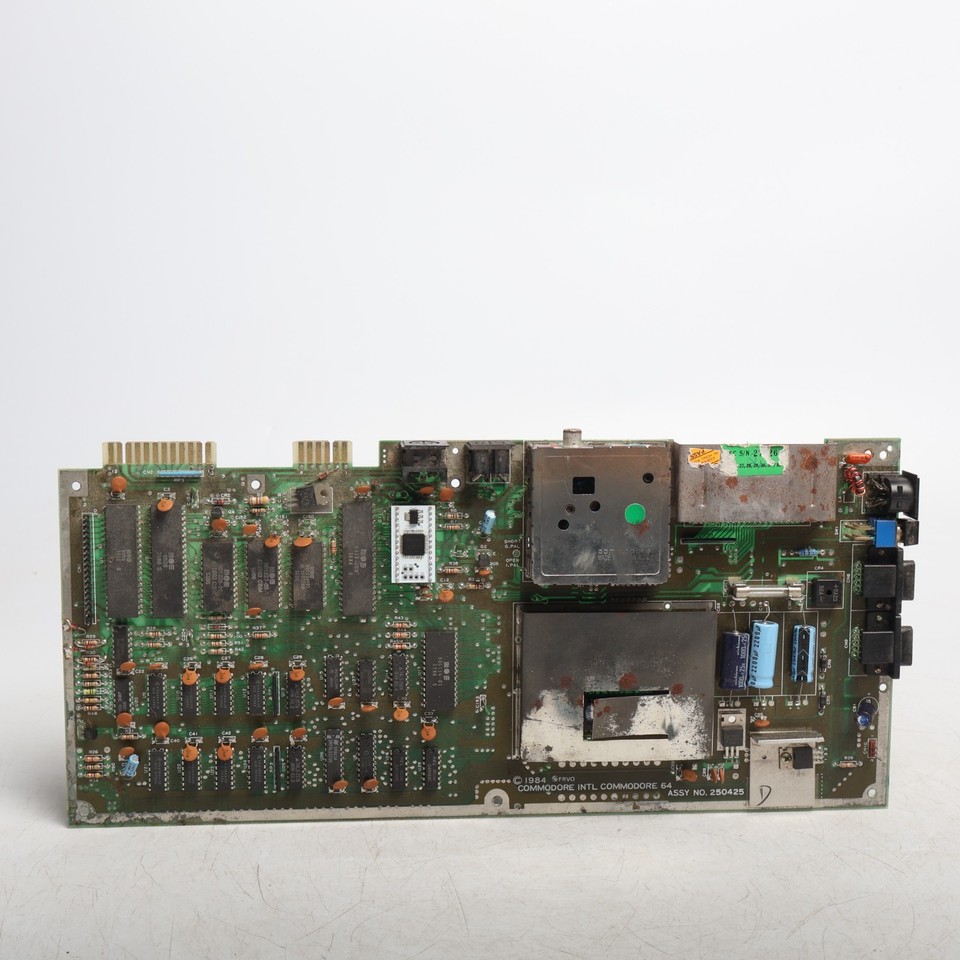 Commodore C64 Mainboard- MODDED Motherboard- W/ MODDED CHIP | eBay