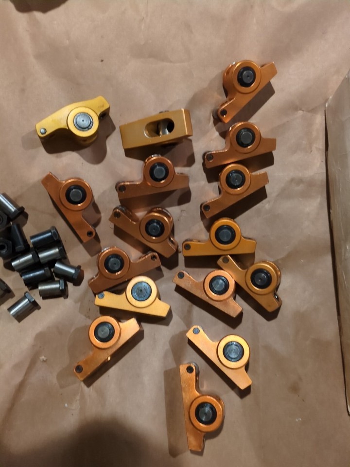 Lots of 16 Crane Cams Aluminum Roller Rockers Buying As Shown | eBay