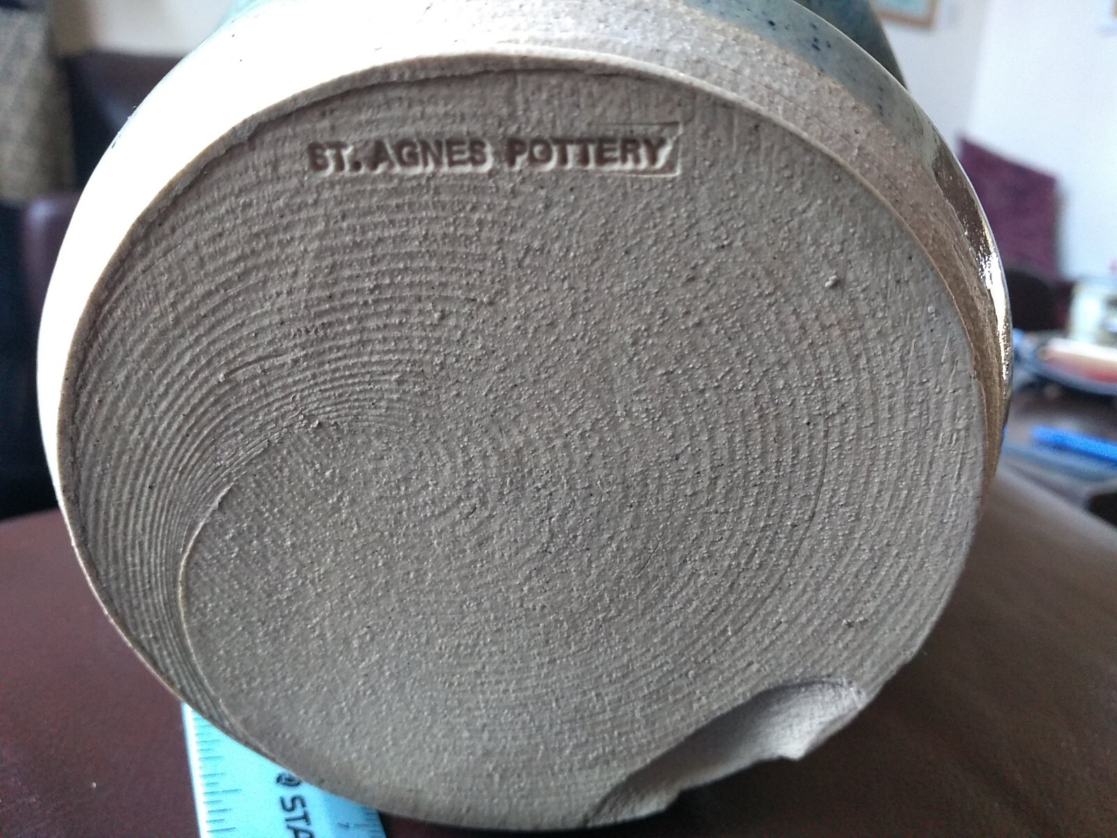 JOHN VASEY, ST AGNES POTTERY. SALT PIG SUPER | Grelly UK