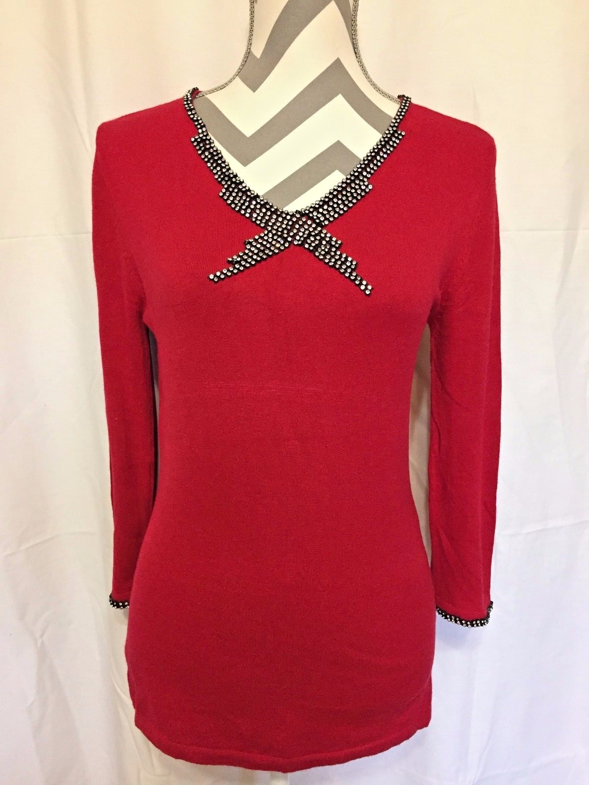 Cute! FELICITY~Red Embellish w/Rhinestone Knit V-Neck Viscose Blend ...