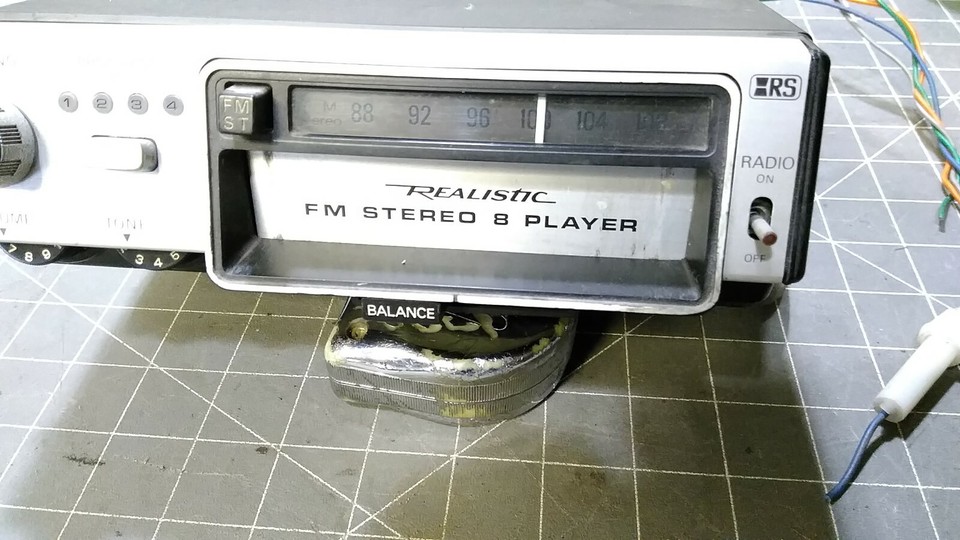 Vintage Realistic RS 12-1818 FM 8 Track Under Dash Radio | eBay