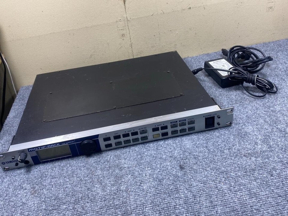 Yamaha Motif Rack Tone Generator Sound Module Synthesizer AC100V ...