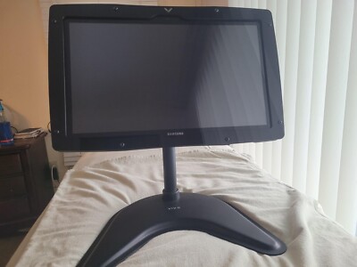 Samsung Galaxy View SM-T670 18.4in w/stand! wifi | eBay