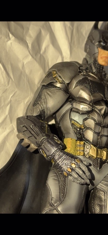 Play Arts Kai Batman Arkham Knight No.1 Batman Action Figure Square ...