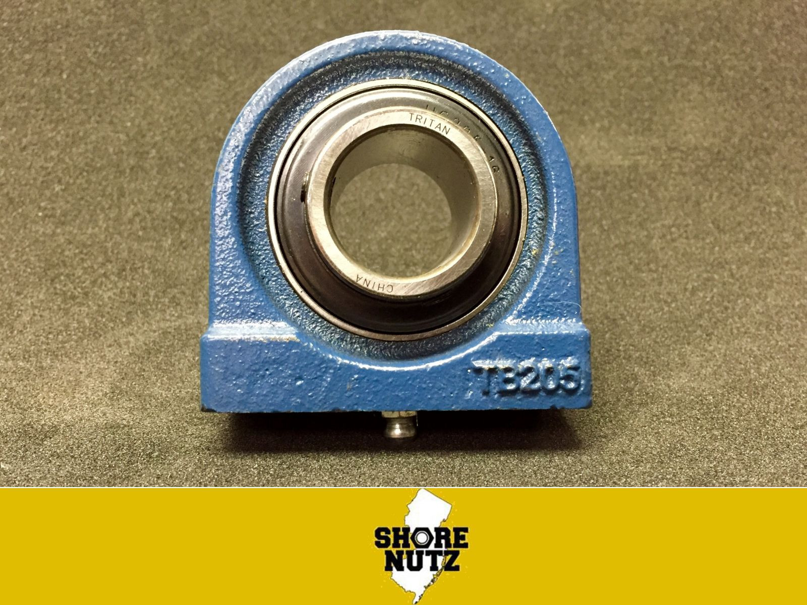 (1) 1" Tapped Base UCTB205-16 Salt Spreader Bearing zerk bottom UCPA205 ...