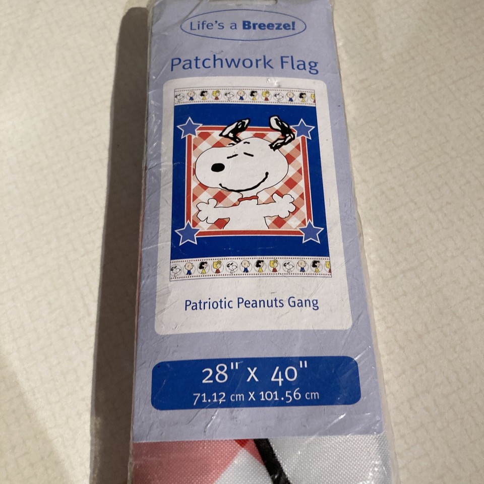 Peanuts Snoopy Embroidered 4th of July Red White Blue Decorative Flag ...