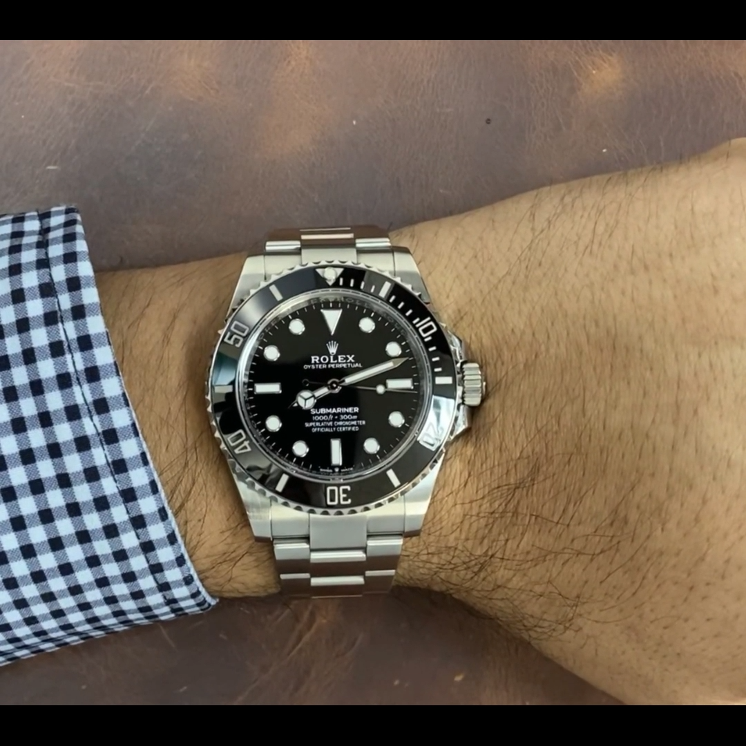 Rolex Submariner No Date Wrist Rolex Submariner No Date Guide: A