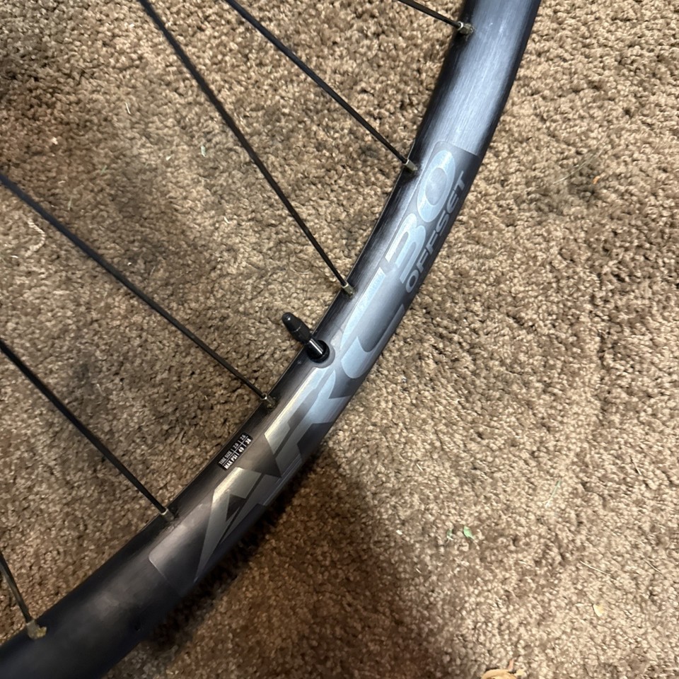 Race Face Arc 30 Offset Rear Wheel Thru Axle 142/12 27.5 | eBay