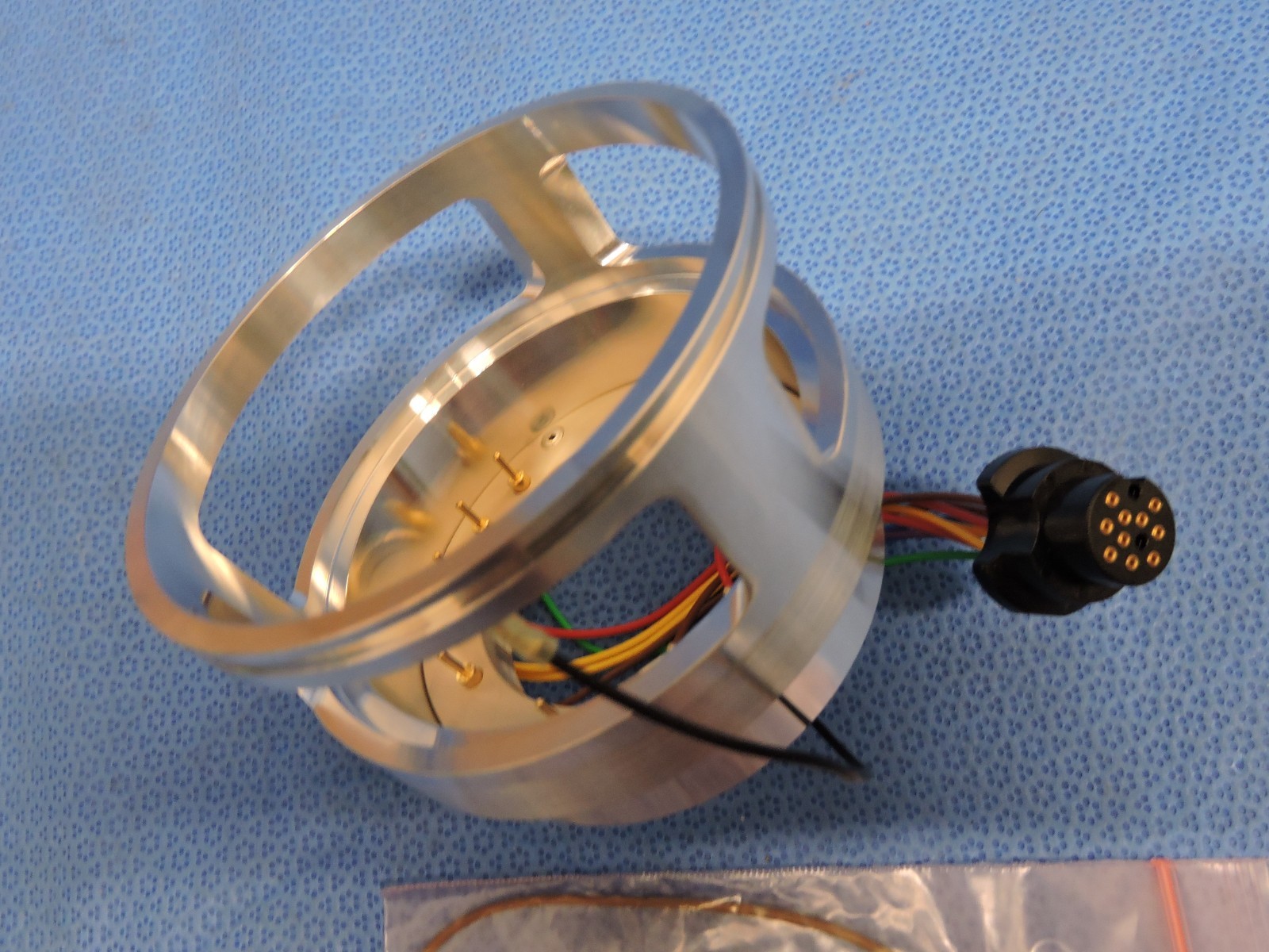 Thermo Fisher HCD-SRIG Ion Source Transfer Capillary Cage Housing 80100 ...