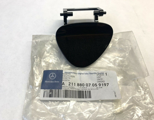 NEW MERCEDES-BENZ E W211 LEFT HEADLAMP WASHER COVER CAP A21188007059197 ...
