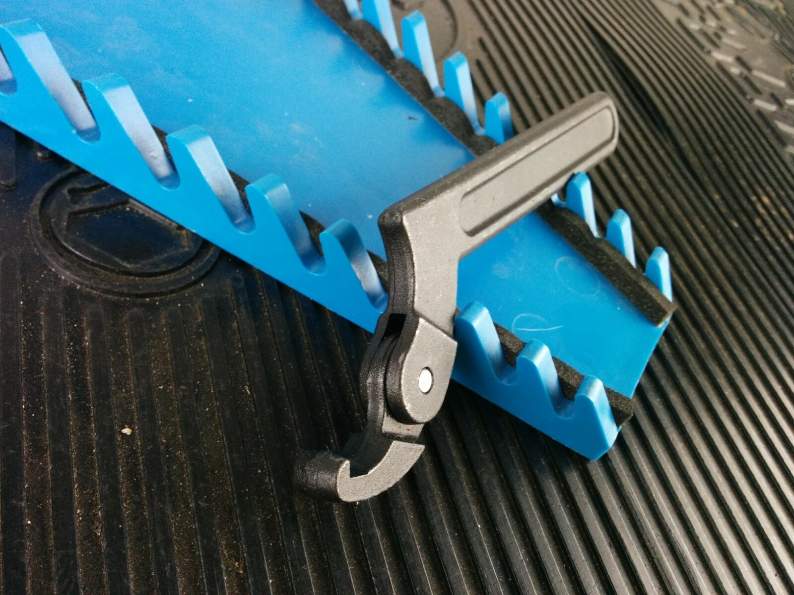 #af775 NEW Blue-Point 3/4" to 2" Adjustable Hook Spanner Wrench AHS300B ...