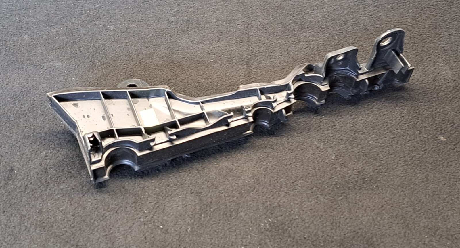 A2138310300 Mercedes-Benz GLC-Klasse Luftkanaldichtung links unten | eBay