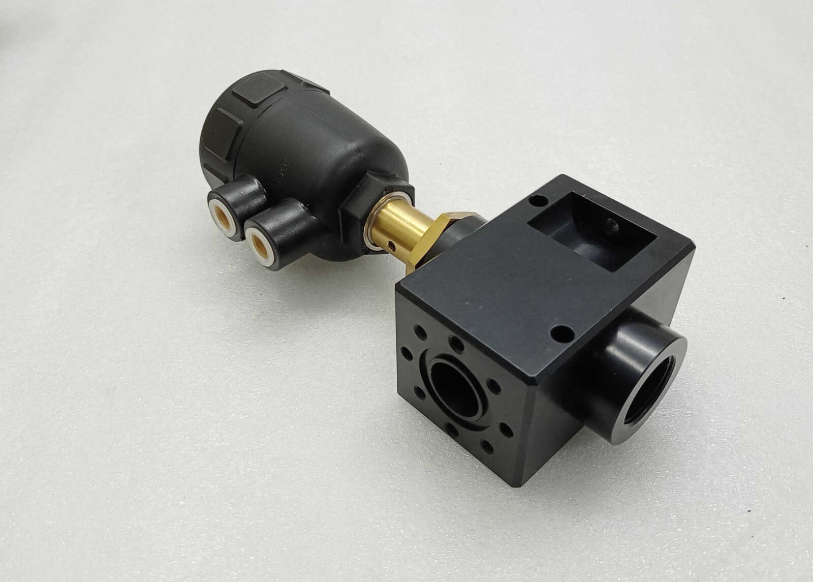 Burkert SY01CS Piston Actuated Valve 166830 W33MT | eBay