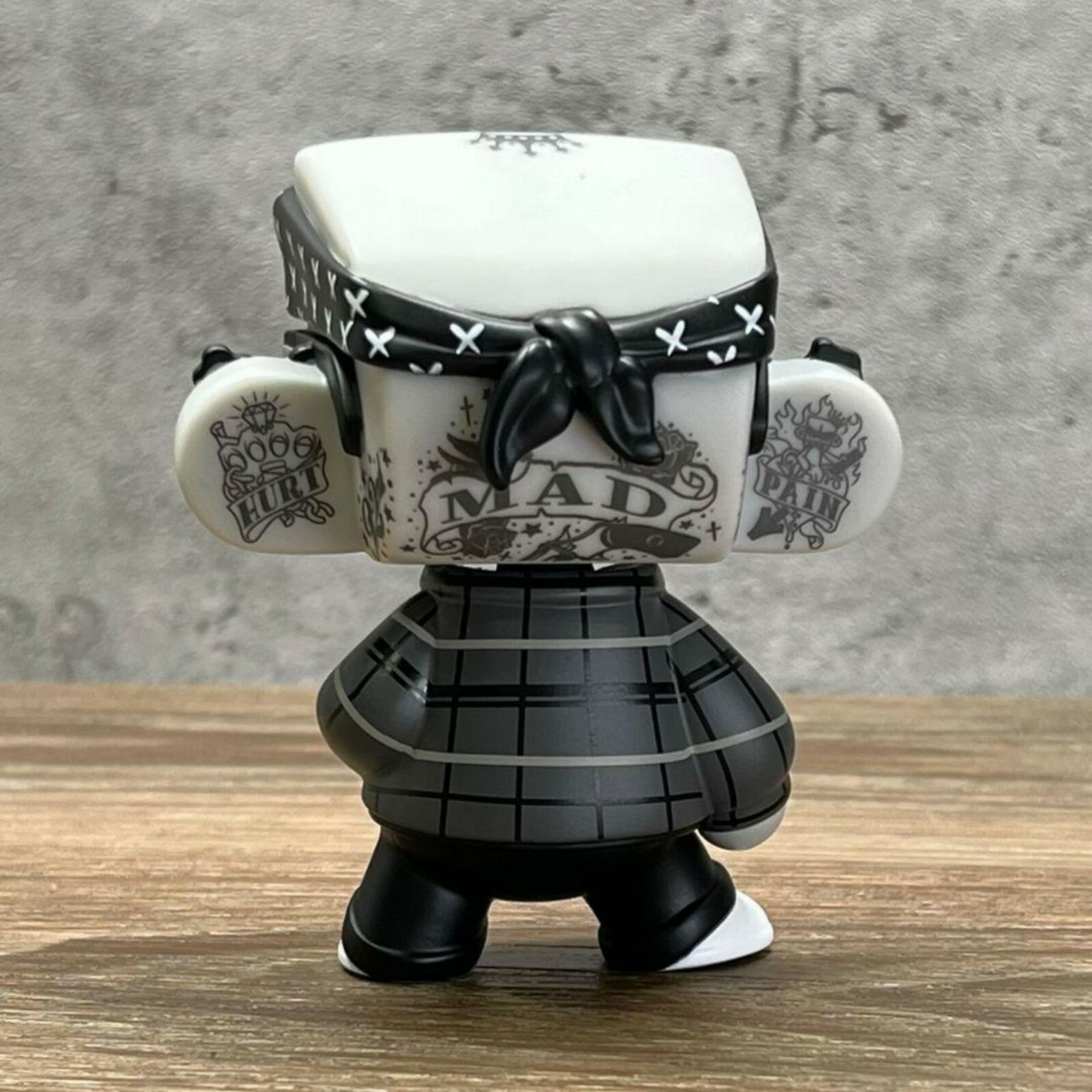 MAD*L Citizen - Skin Deep Edition - No Love City Exclusive Jeremy Madl ...