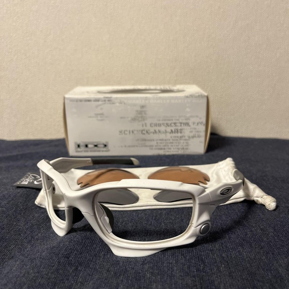 Oakley Jawbone 04-204 Sunglasses Matte White VR50 Photochromic Black ...
