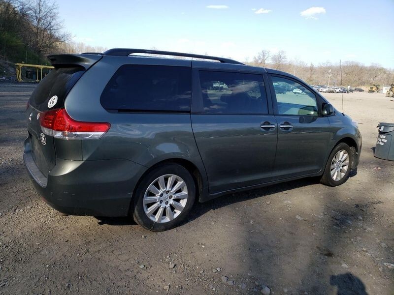 2011-2015 Toyota Sienna Rear Entertainment Widescreen Display Monitor ...