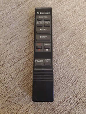 EMERSON UM4/R03 TV/VCR REMOTE CONTROL VINTAGE SLIM | eBay