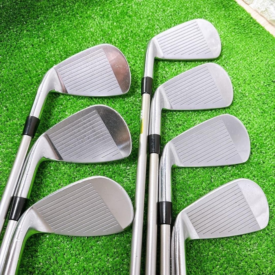 Bridgestone TOUR B JGR HF2 Iron Set 5-9+Pw+Aw TG1-IR Graphite Shaft ...