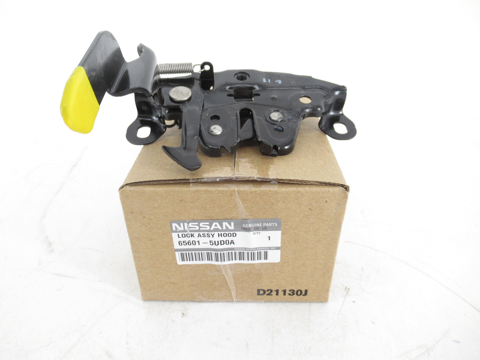 Genuine OEM Nissan 65601-5UD0A Hood Lock Latch 2013-2019 Sentra | eBay