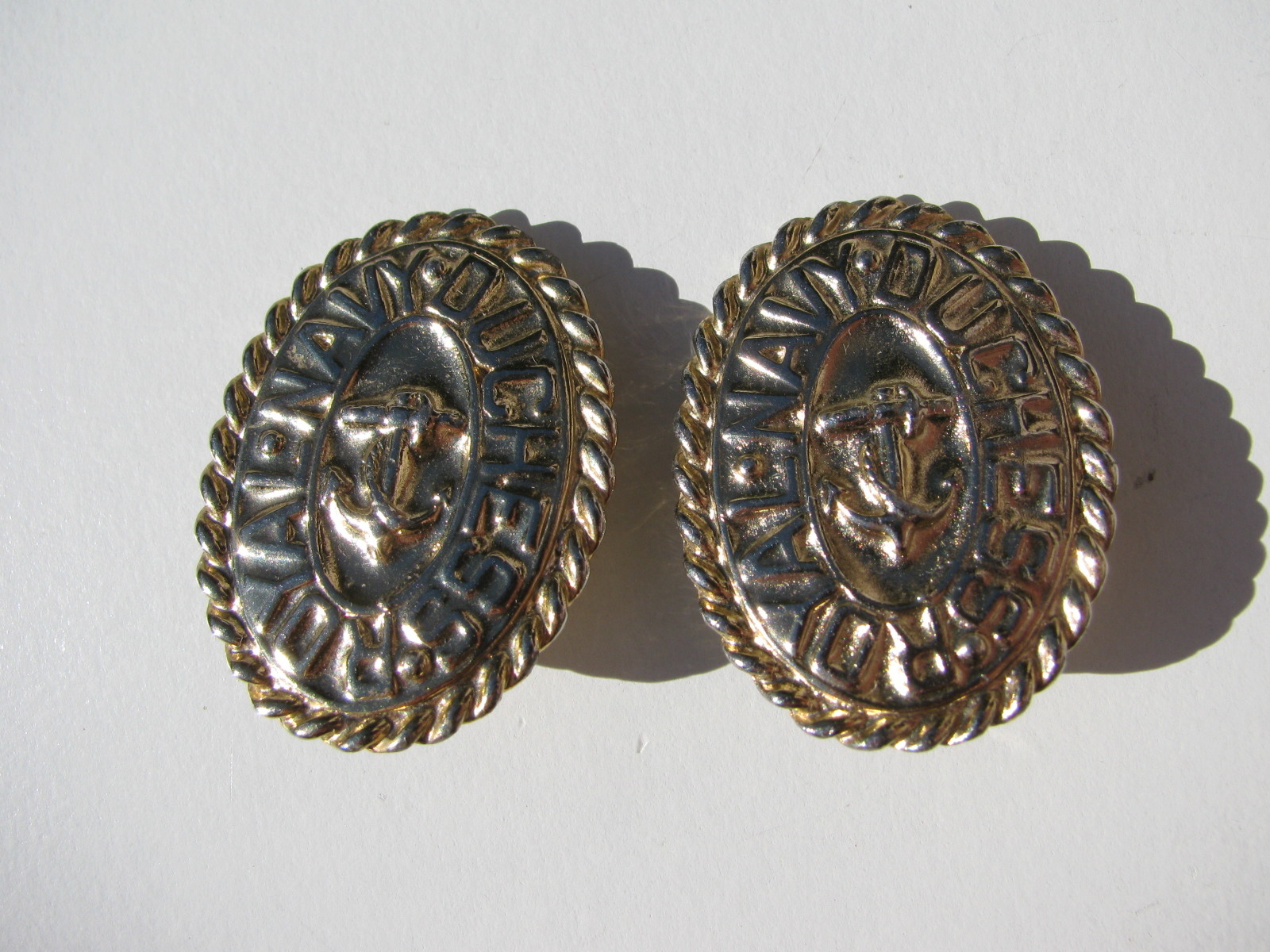 VINTAGE DUTCHESS ROYAL NAVY ANCHOR NAUTICAL GOLD TONE BUTTON CLIP ON ...