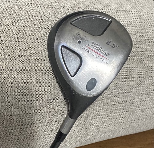 GOOD Titleist 975D 8.5* Driver RH 45” Regular Flex 65G Ultralite ...