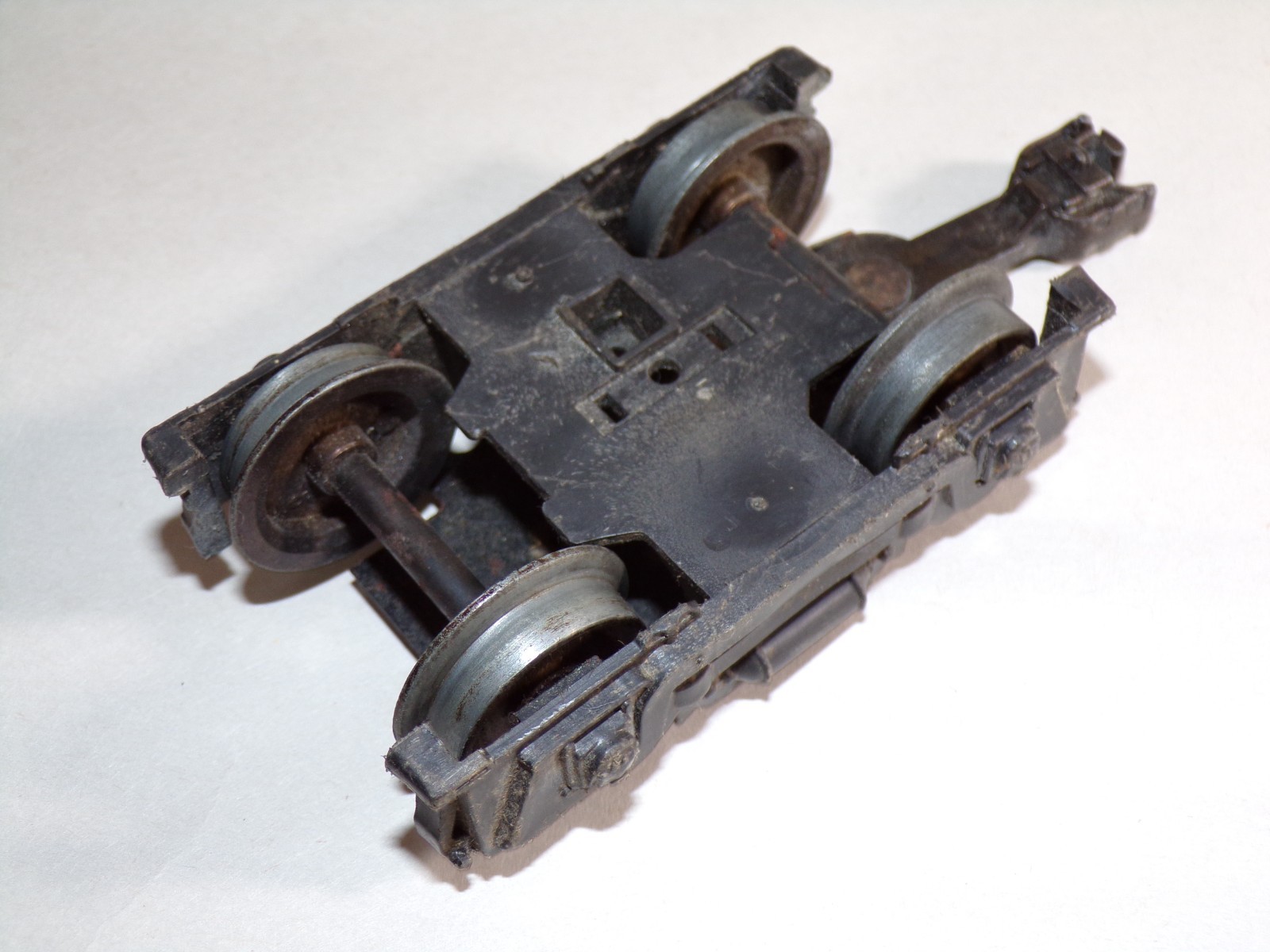 Vintage Original Lionel non roller B unit truck for later postwar alcos ...