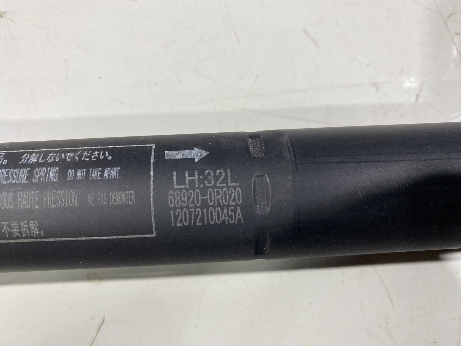 2019-2022 TOYOTA RA4 DRIVER LEFT TRUNK LIFT SUPPORT STRUT SHOCK 68920 ...