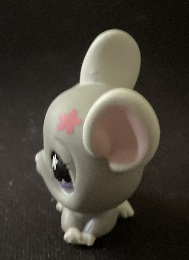 Littlest Pet Shop LPS #495 Grey Chinchilla Girl with Pink Flower | eBay
