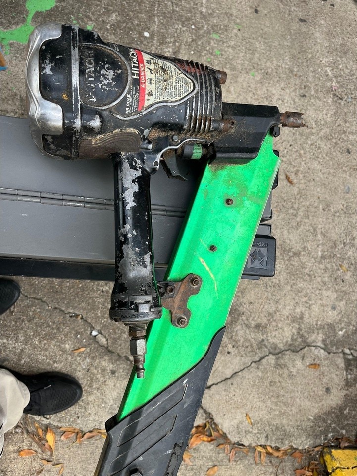 Hitachi NR90AD Nailer (N88867-1) 3 1/2" Strip Nailer Made in Japan 70 ...