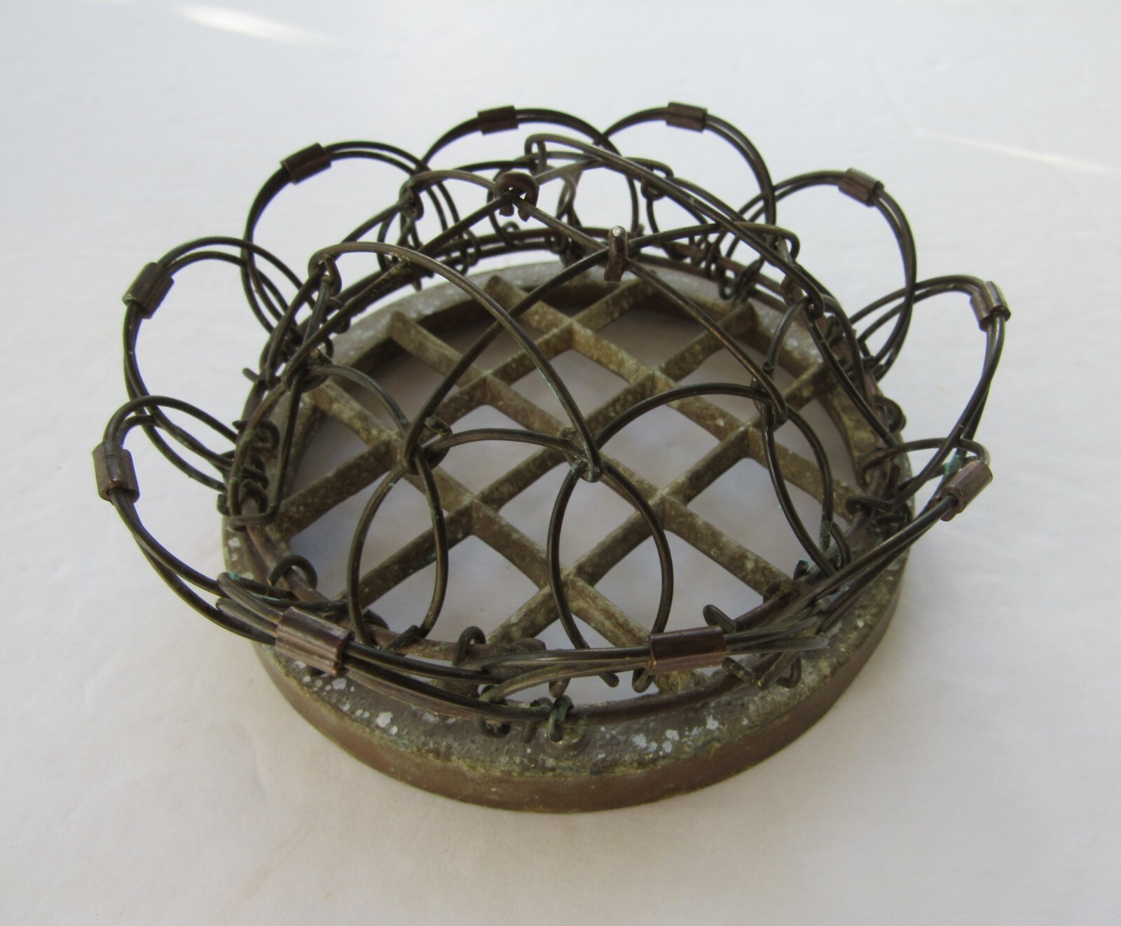 Vintage Adjustable Metal & Looped Wire Flower Frog PAT 1935 Model No 4 | eBay