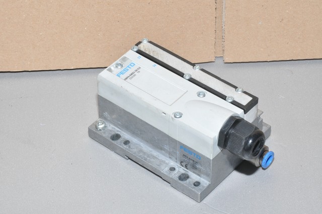 Festo Ventilinsel mit 539105 4x 533343 533501 online kaufen | eBay