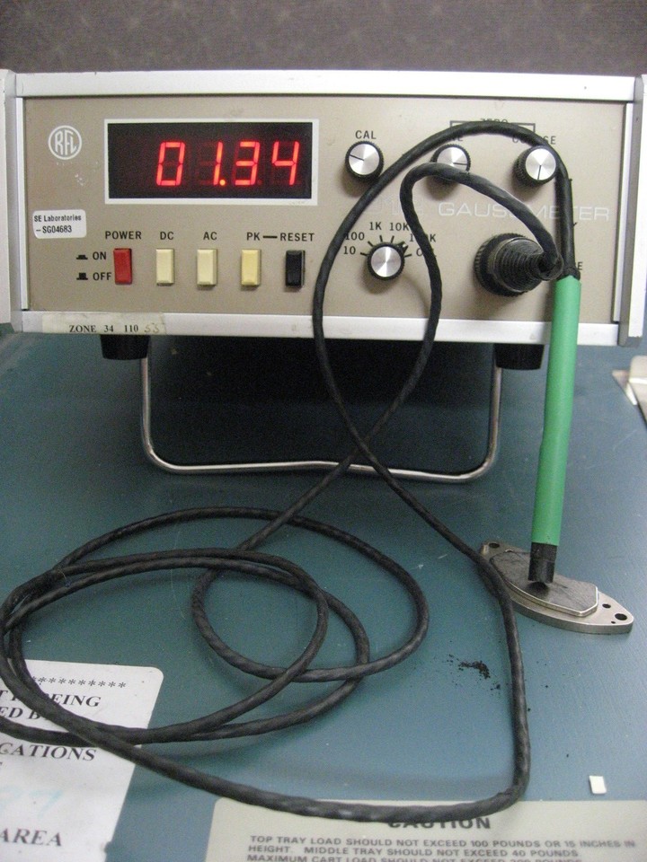 RFL 912 Gaussmeter Magnetometer and Probe WORKING! AC-DC & Peak 10mG ...
